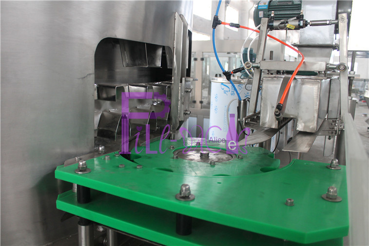Plastic Soda Water Bottle Sorting Machine / Bottle Arranging Machine ...